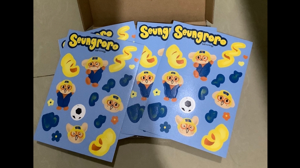 Desain Merchandise KPOP atau lainnya