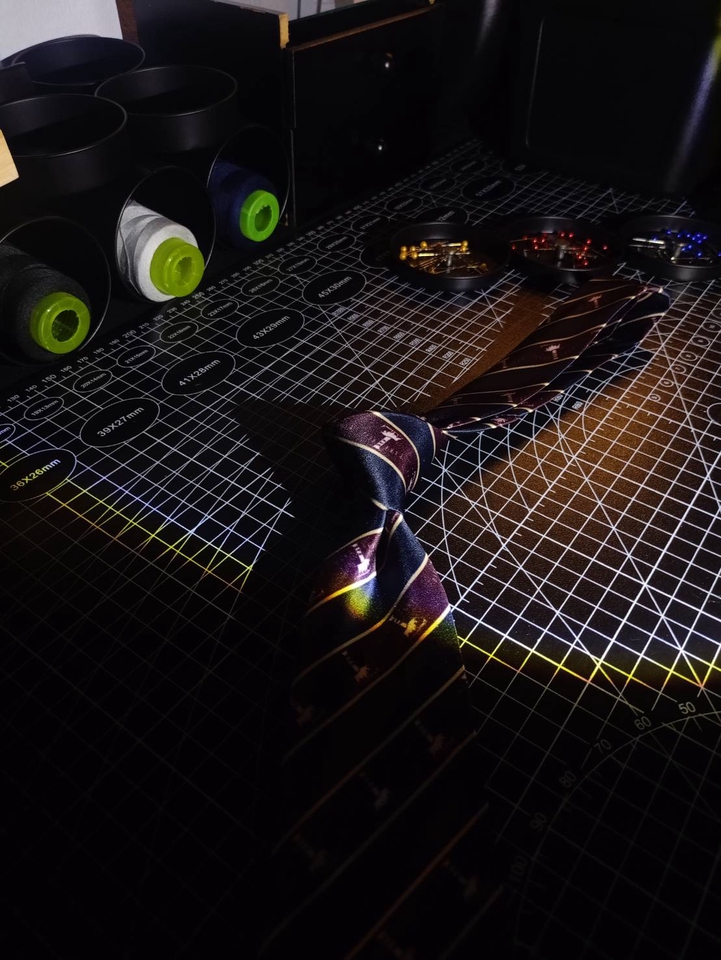 เนคไทสั่งทำ By Phantharak Legacy