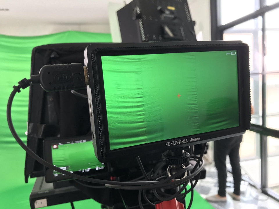 รับผลิตคอนเทนต์VDOทุกประเภท คิดคอนเซ็ปต์ ถ่าย ตัดต่อ จบ