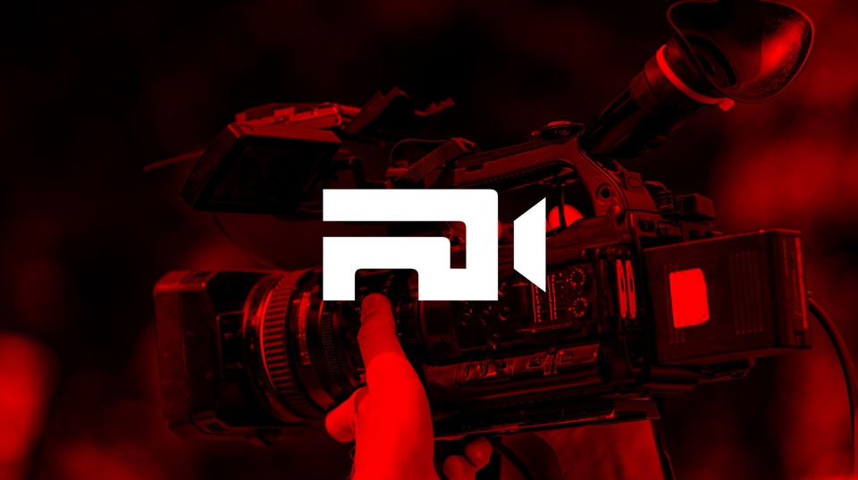 Membuat logo unik & profesional untuk branding bisnis Anda.