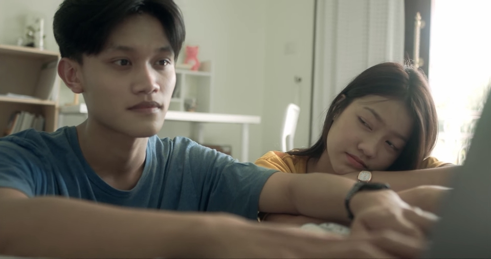 ถ่าย MV, Cover, Live sessions Video พร้อมตัดต่อ