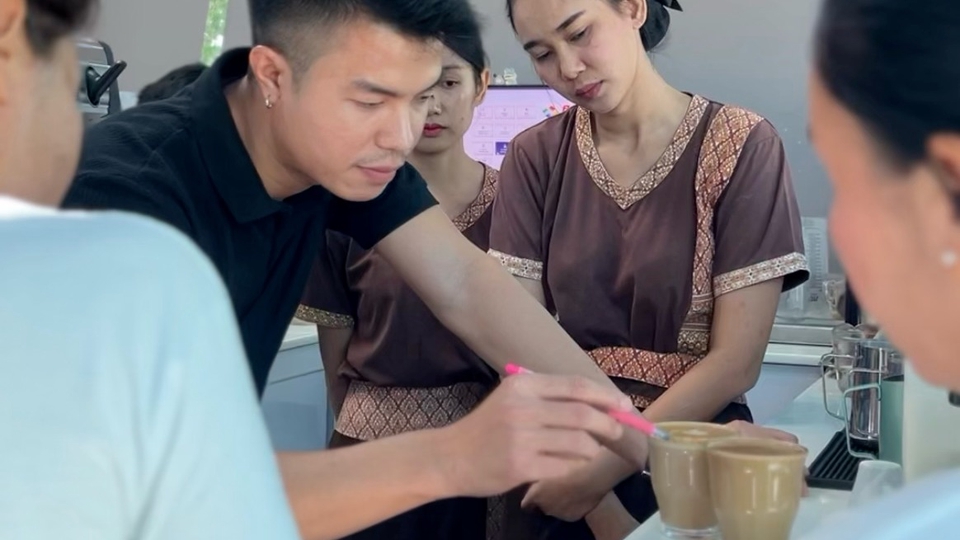 ที่ปรึกษาธุรกิจร้านกาแฟ ,Set-up Cafe เมนูร้านกาแฟ เมล็ดกาแฟ บาริสต้าเทรนนิ่ง Upskill Reskill Barista