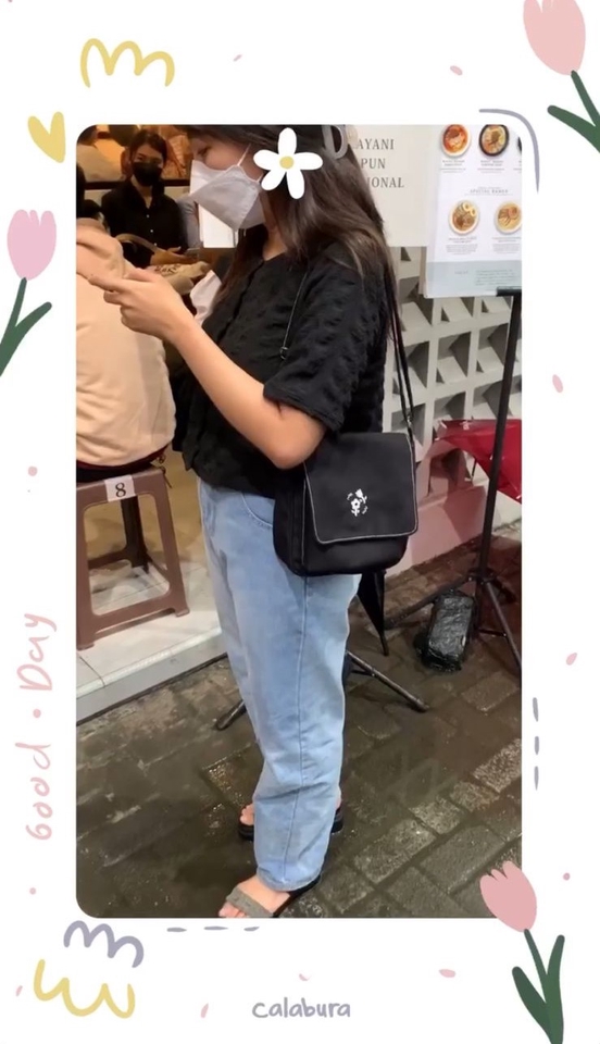 Membuat desain frame untuk repost insta stories bisnis