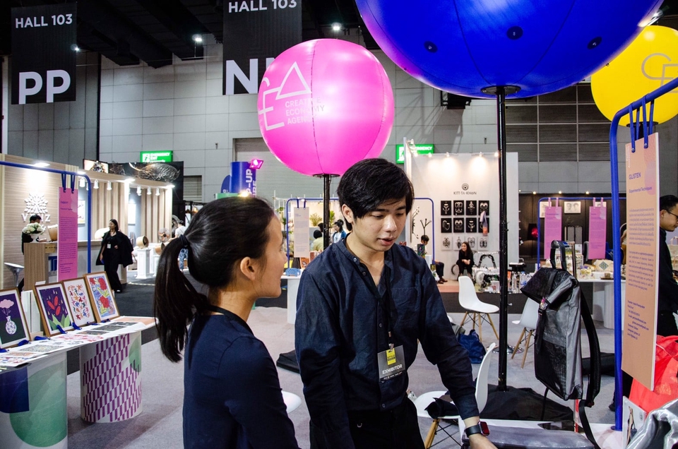 GLISTEN DESIGN ที่ปรึกษาด้านการคิดสร้างสรรค์ธุรกิจนวัตกรรม Startup