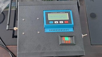 Data Logger base Microcontroller (ESP32/Arduino/STM32)