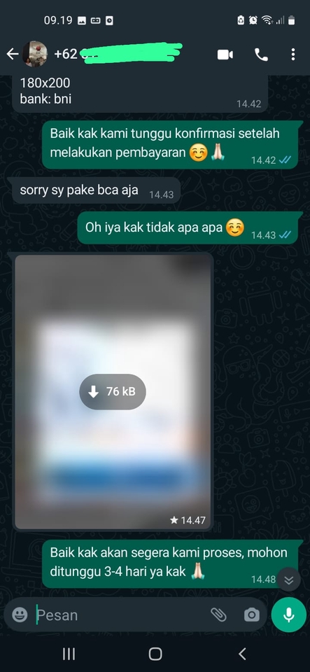 Customer service online shop