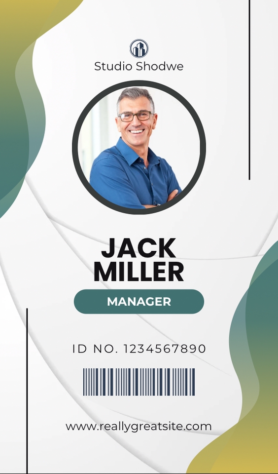 Costum ID Card Profesional – Tahan Lama & Desain Eksklusif