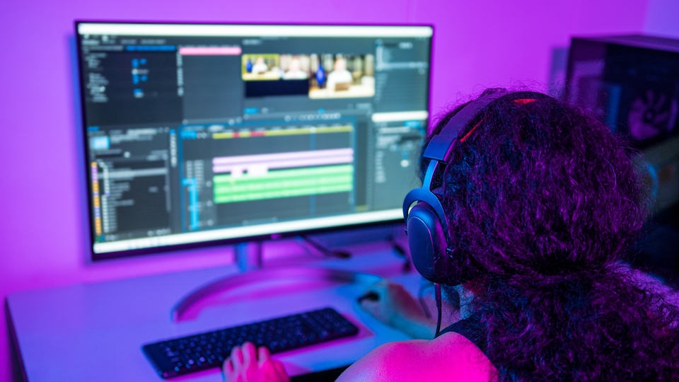 video editing satu hari jadi cepat dan rapih