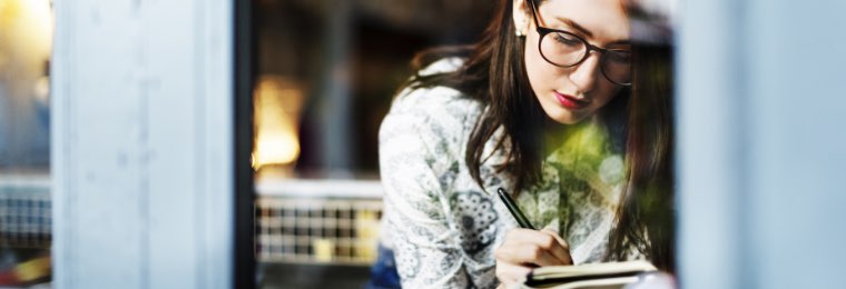 รับเขียนและพิมพ์บทความทุกประเภท โดยมืออาชีพ เริ่มต้น ฿250 | Fastwork.co