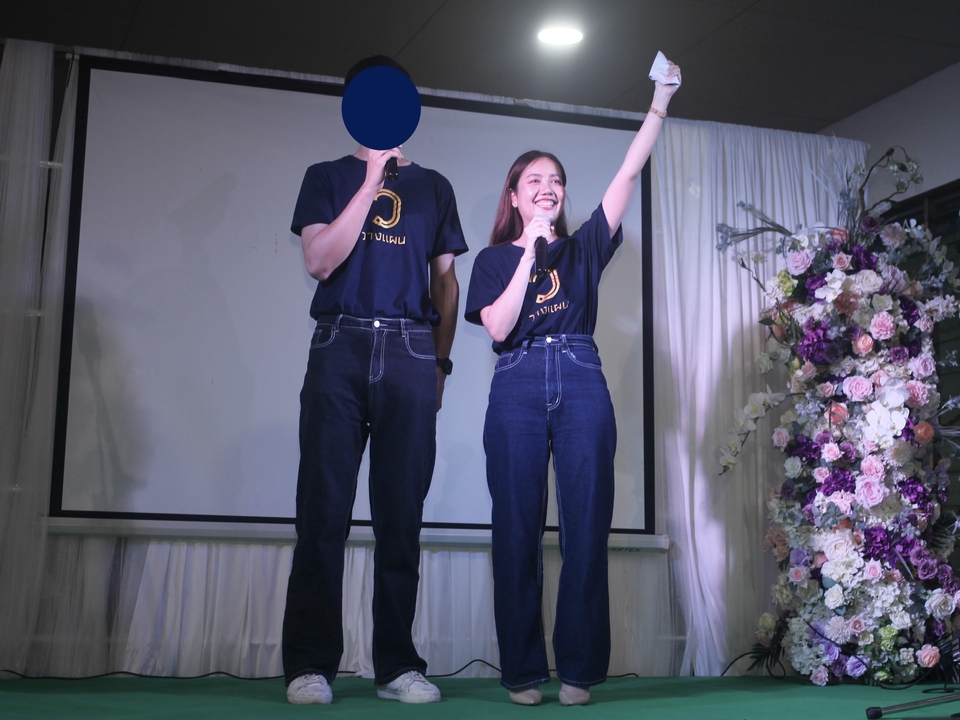 TH/EN พิธีกรหญิง(MC)/Moderator งานevent Liveสด เปิดตัวสินค้า สัมมนา งานเลี้ยงต่างๆ