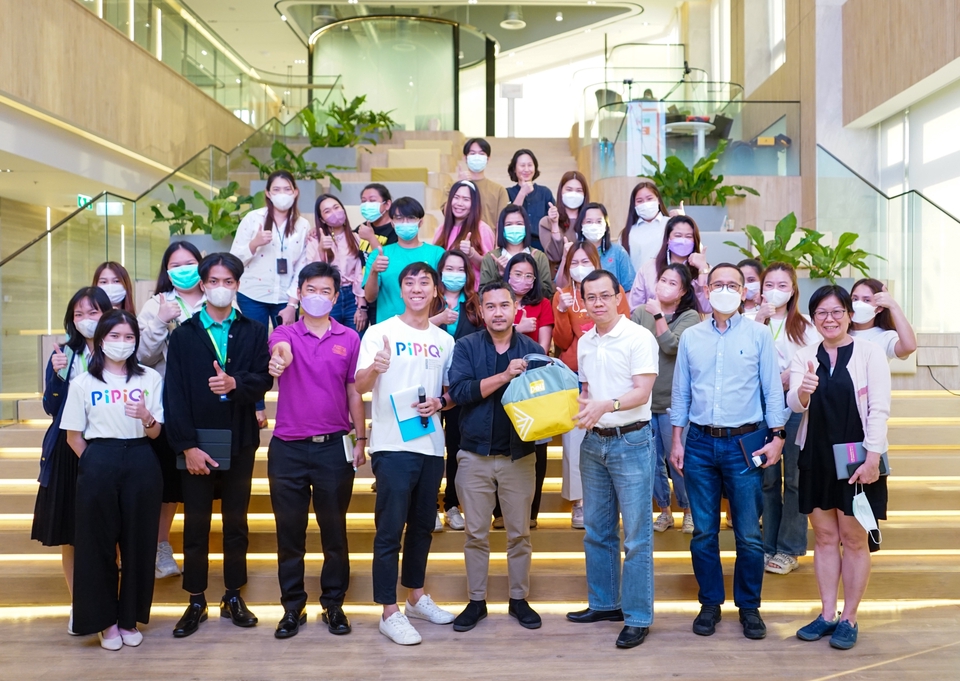 รับถ่ายภาพทุกประเภท : งานรับปริญญา งานอีเว้นต่างๆ โปรดักส์/สินค้า สถานที่