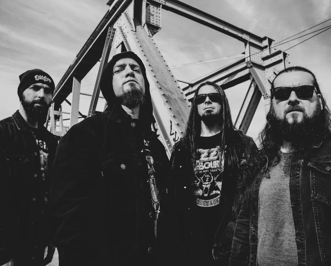 Odd Crew – Morning Lights – klippremier – Fémforgács