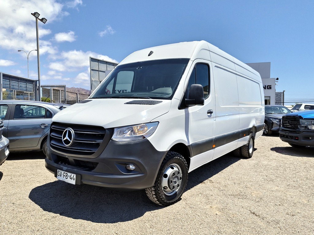 MERCEDES-BENZ SPRINTER 2023 | autosusados.cl