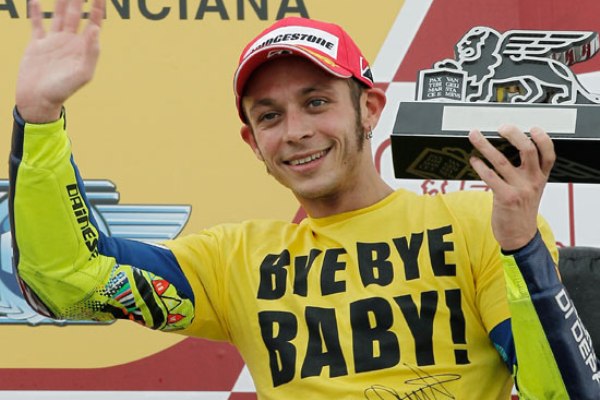 MotoGp | Valentino Rossi: "Bye bye baby". Non era un addio - Moto