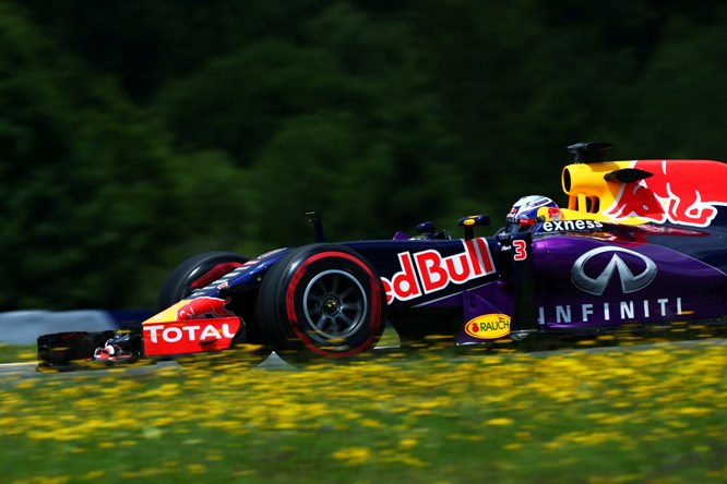 F1 | Red Bull con Aston Martin e motori Mercedes? - Formula 1 - Motorsport