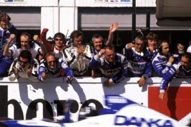 Fil Rouge F1 1997 | Arrows Yamaha A18 - Storia - Motorsport