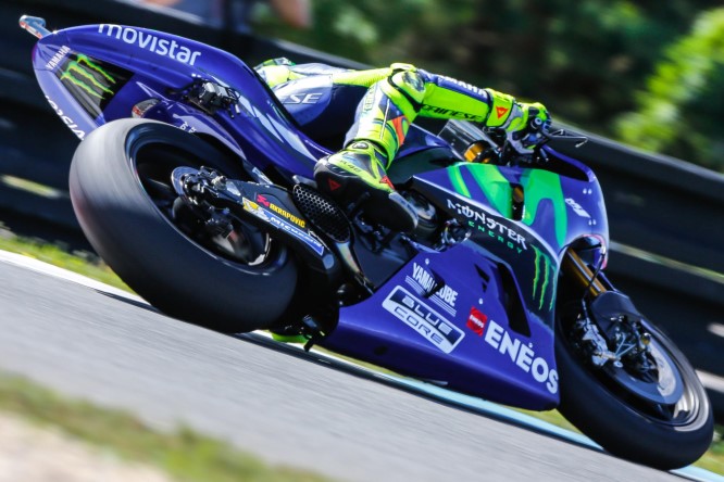 MotoGP | Rossi: "Volevo la prima fila, peccato per la pole" - Moto