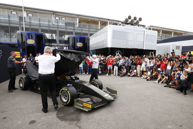 F2 | Presentata a Monza la nuova monoposto - Formule - Motorsport