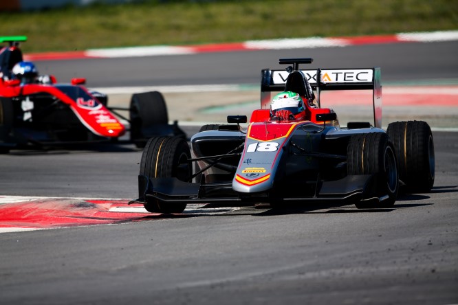 GP3 | Si comincia, tutti contro Callum Ilott - Formule - Motorsport