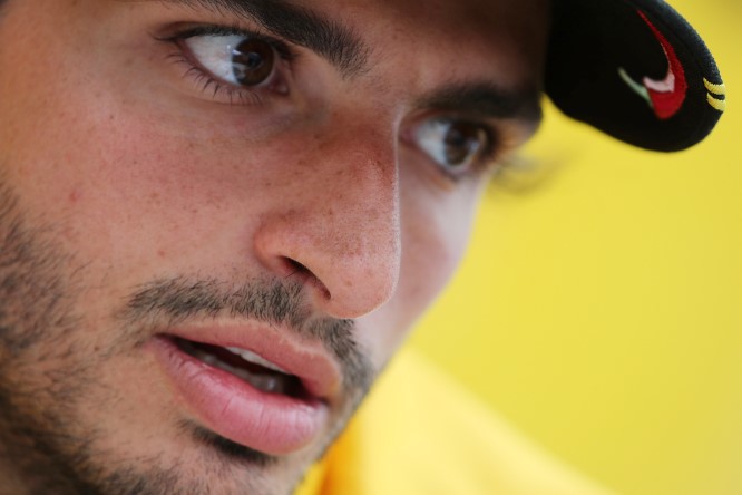 Sainz: "Totalmente pronto per la Ferrari" - F1 Piloti - Formula 1 ...
