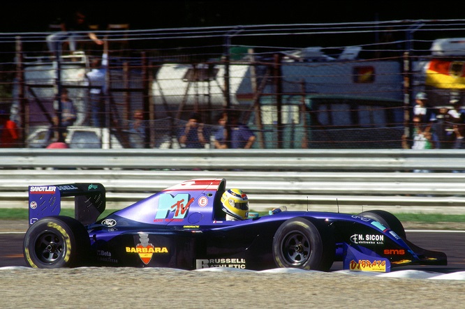 F1 | Livree iconiche: Simtek 1994-95 - Storia - Motorsport