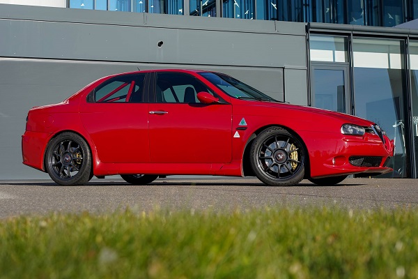 Questa Alfa Romeo 156 è così speciale da essere unica - Mondo Auto ...
