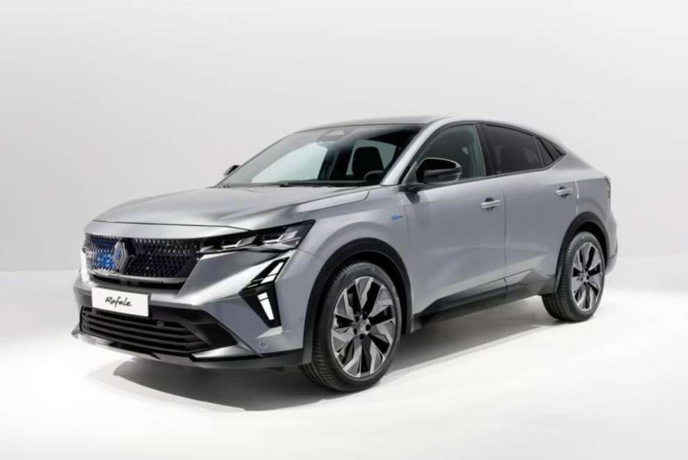 Renault Rafale: motore, interni, caratteristiche, scheda tecnica ...