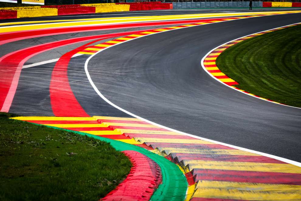 Zhou: "Ideale una chicane prima dell'Eau Rouge" | FormulaPassion ...