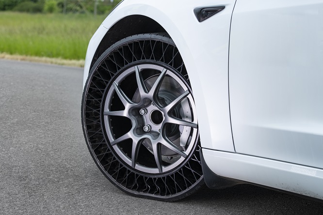 Goodyear guarda al futuro con il pneumatico airless - Mondo Auto - AutoMoto