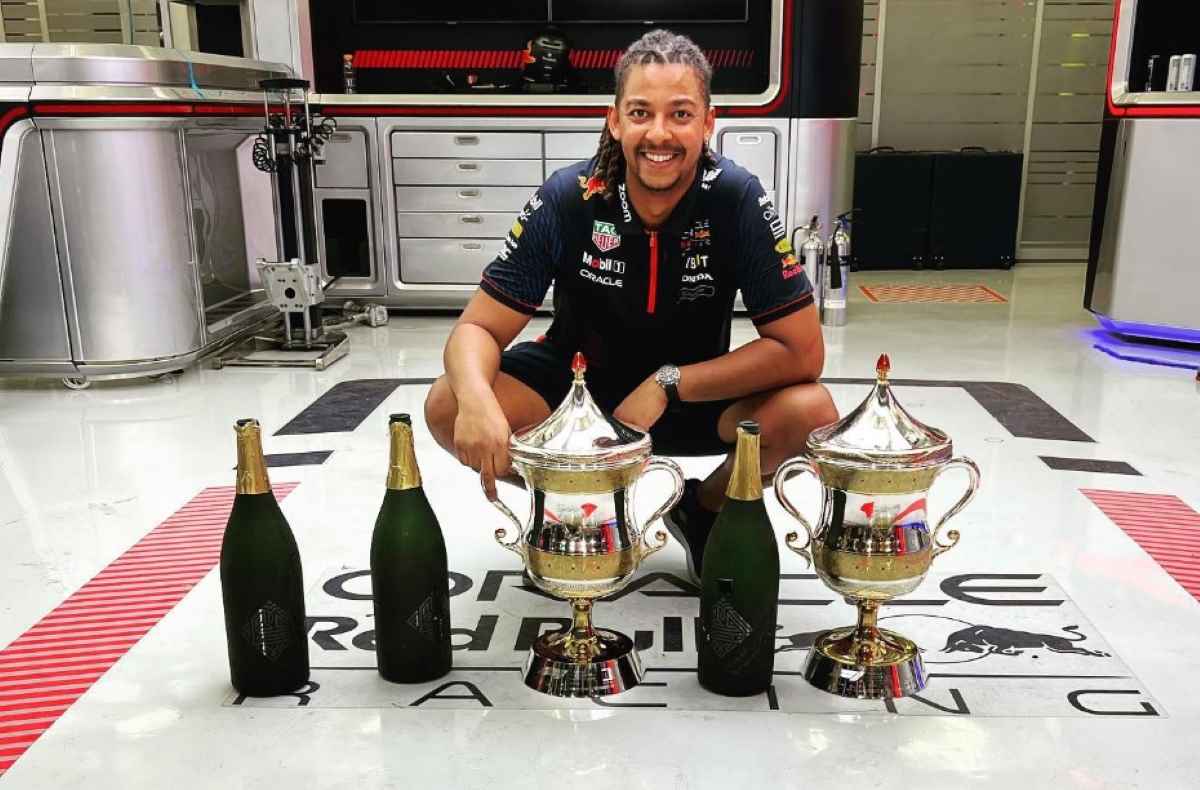 Dai social - Miglioramenti Ferrari? Meccanico Red Bull sfotte i ...