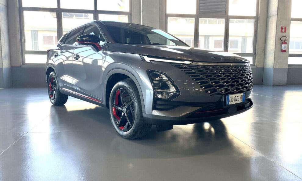 Omoda 5 anteprima, com'è dal vivo: prezzo, motore, allestimenti - News ...