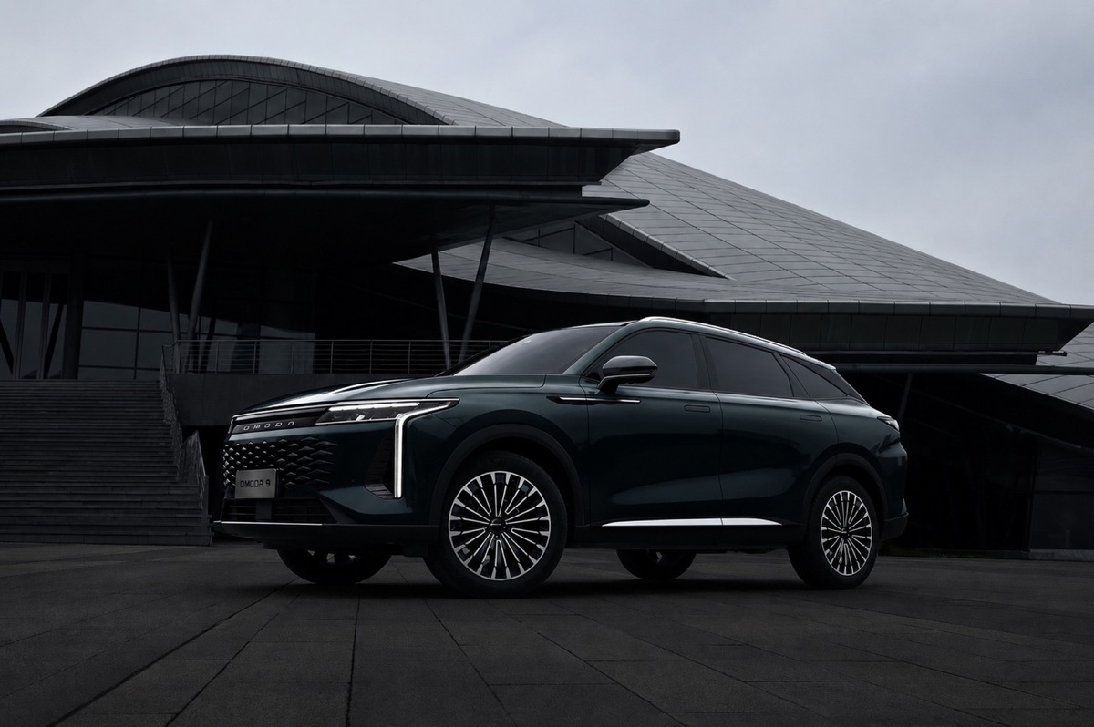 Omoda 9 Aurora Edition, serie esclusiva per l'Italia | FP - News - Auto
