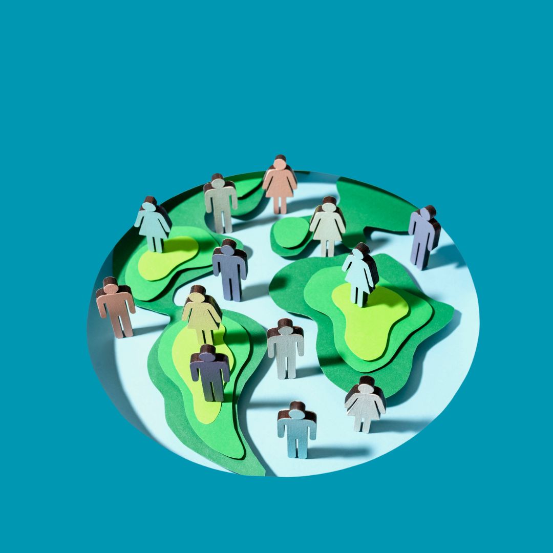 Geographic Segmentation: Examples, Advantages + [Free Templates]