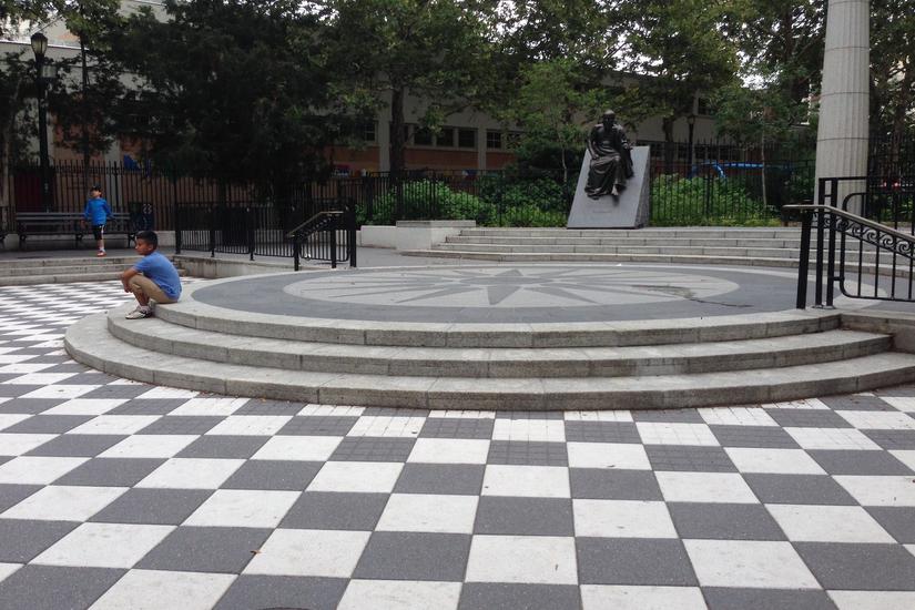 Athens Square - FindSkateSpots