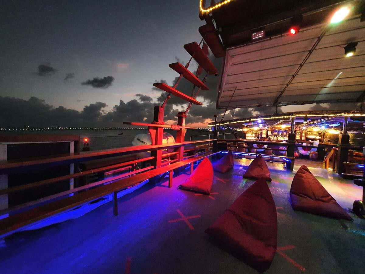 Bali Dinner Cruise & Uluwatu Temple Experience | Best Dinner Cruise in Bali