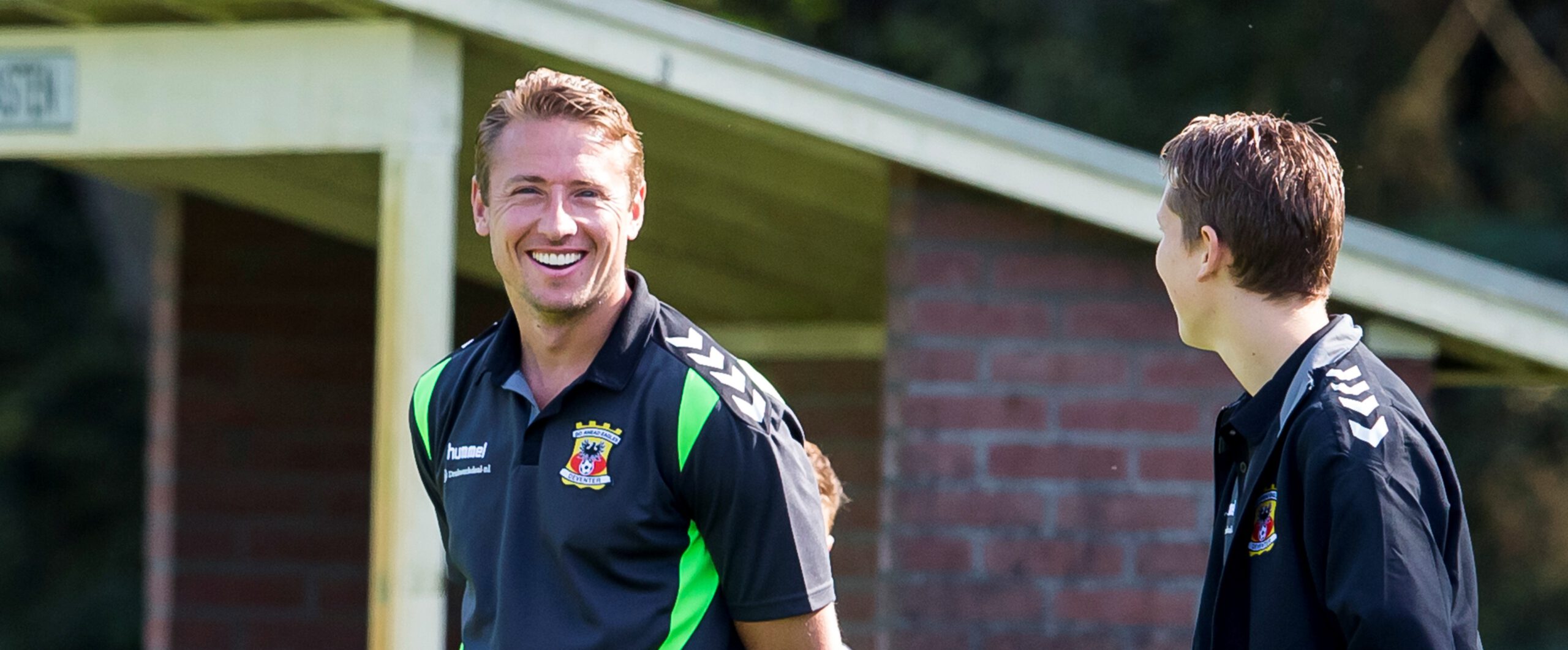 Oranjeshirts voor de volgende generatie - Go Ahead Eagles