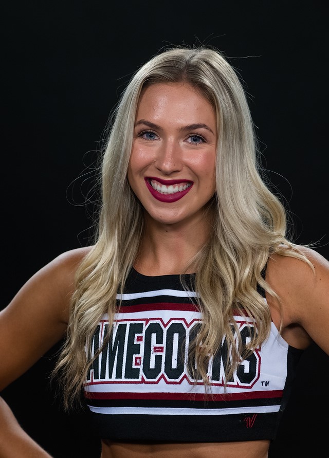 Cheerleading – University of South Carolina Athletics