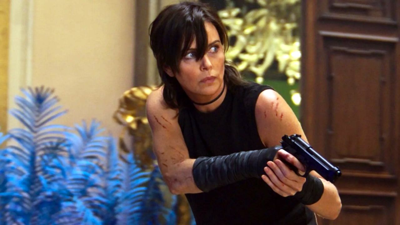 Apex - Il nuovo action thriller con Charlize Theron - Gamesurf