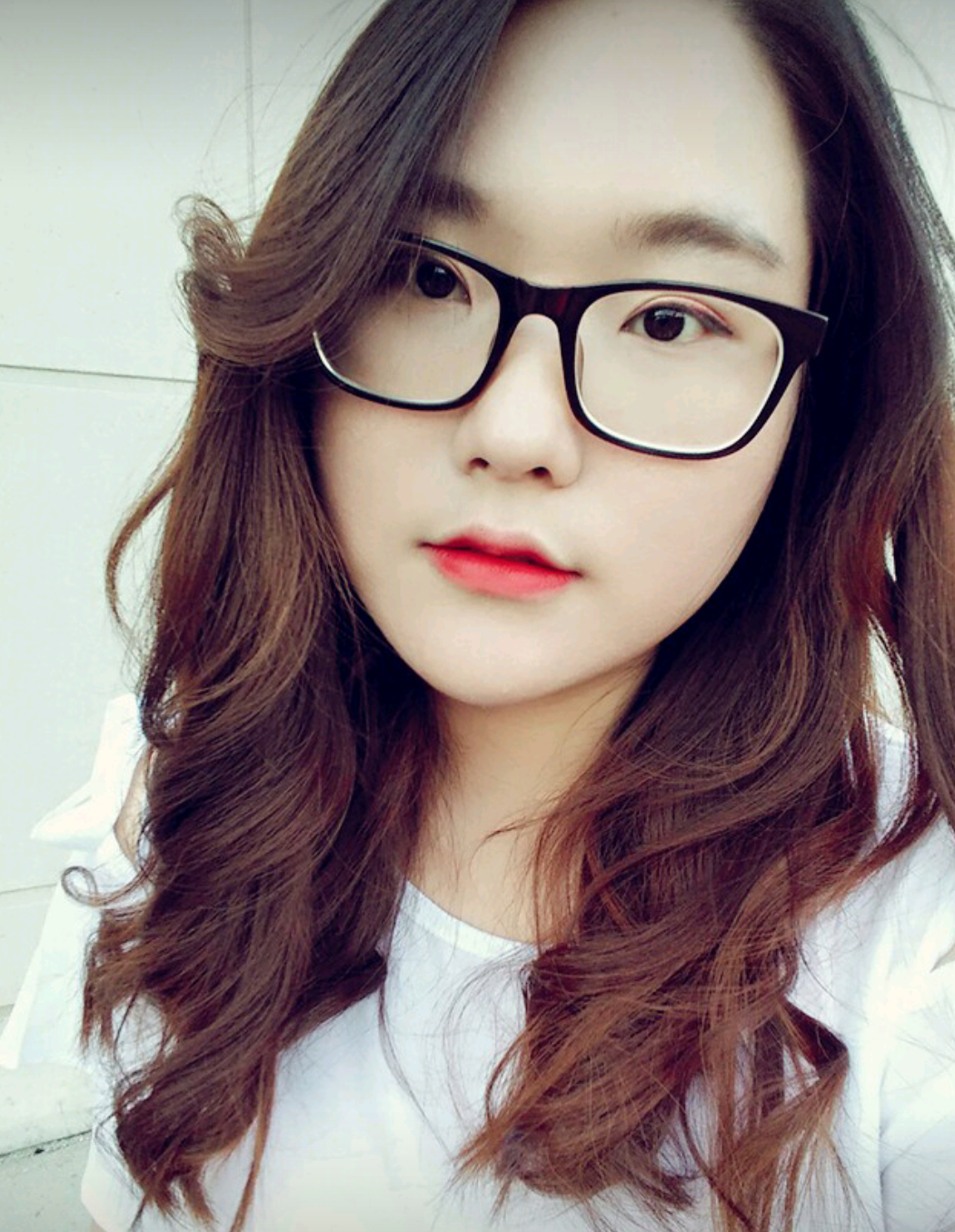 Julia Kang's Instagram, Twitter & Facebook on IDCrawl