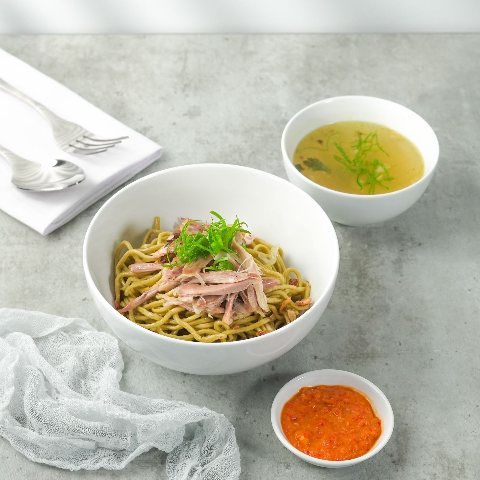 Bakmie Karet Ayam Kampung