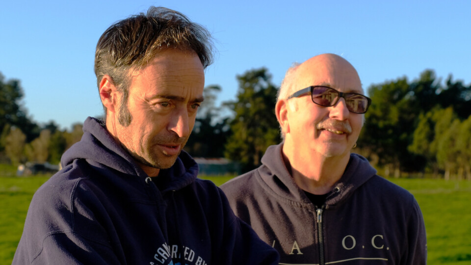 Why did Michael Kay and Mike ILES leave the Outdoors Party?