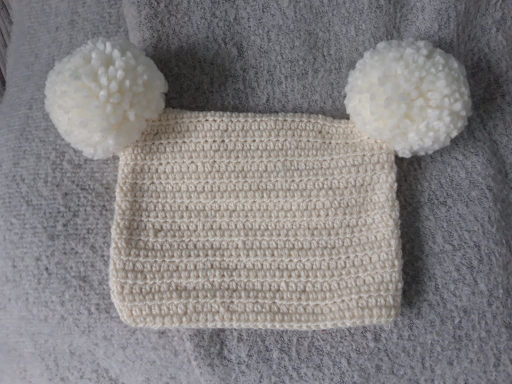 Crochet square hat (Baby sizes) • Made By Mums