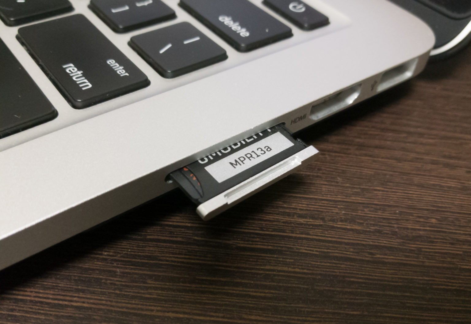 MacBook Proにピッタリ収まるSDカードが結構高かったので見た目＆コスパ重視の変換アダプタ + microSDカード最強の組み合わせをAmazonで導き出した（ﾄﾞﾔｯ | Time ...