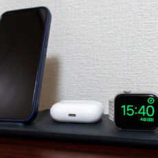 iPhone、AirPods Pro、Apple Watchを3台同時に置くだけ充電『Anker 333 Wireless Charger』が ...