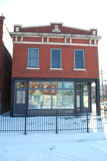 Ann & Dabney’s Splendid Blended Storefront Conversion | Apartment Therapy