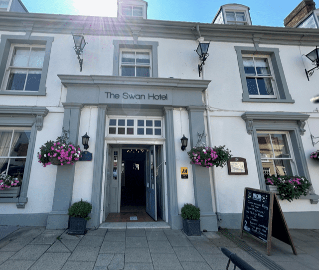 It's Quiz Night - but not as you know it - Charlie Flindt writes on ...