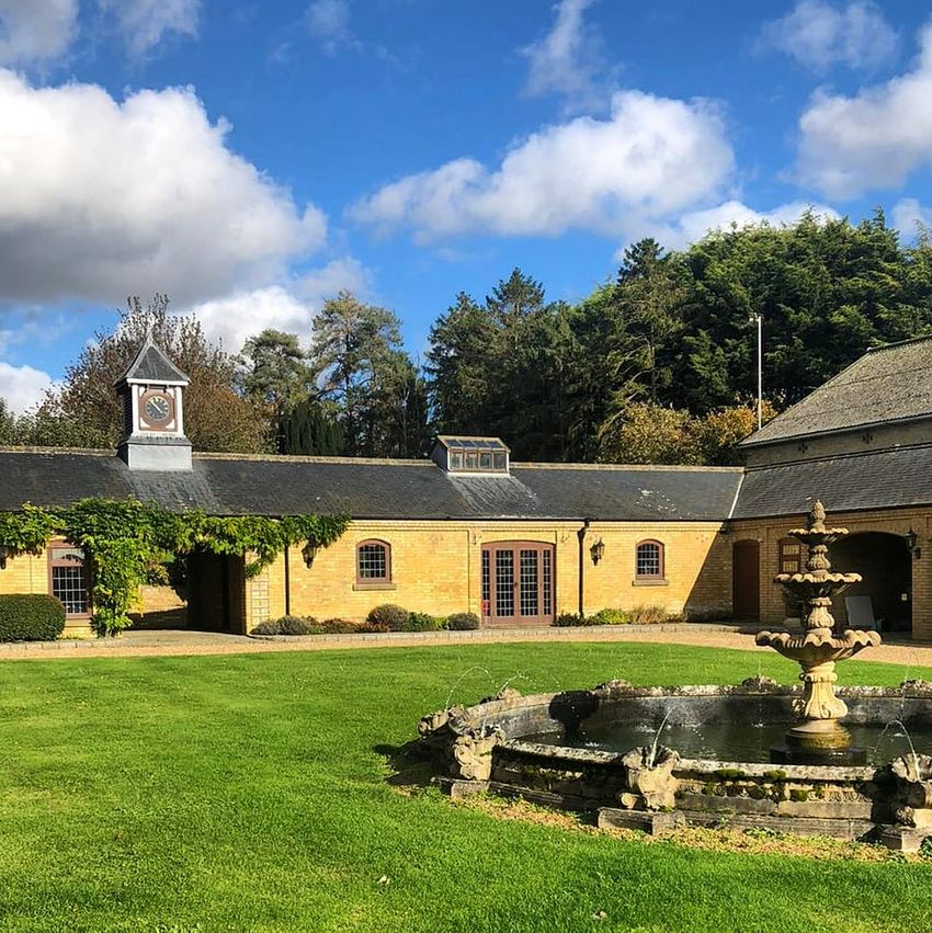 Cainhoe Manor- Bedfordshire, Bedfordshire - Availability on GunsOnPegs