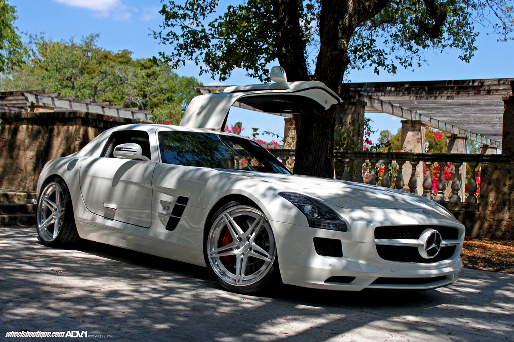White Mercedes-Benz SLS AMG on ADV05 Track Spec Wheels - GTspirit