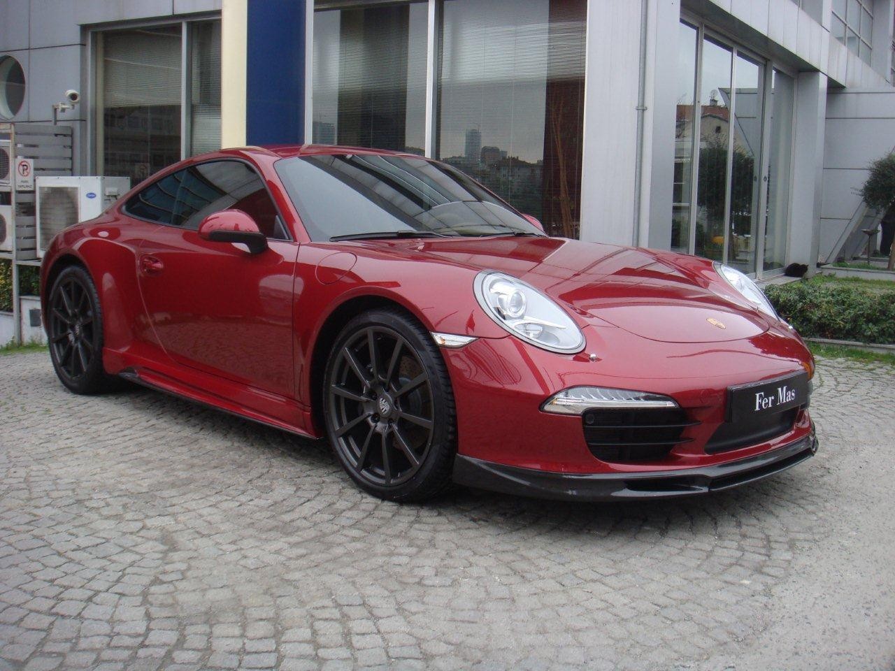 Matte Red Bugatti Veyron