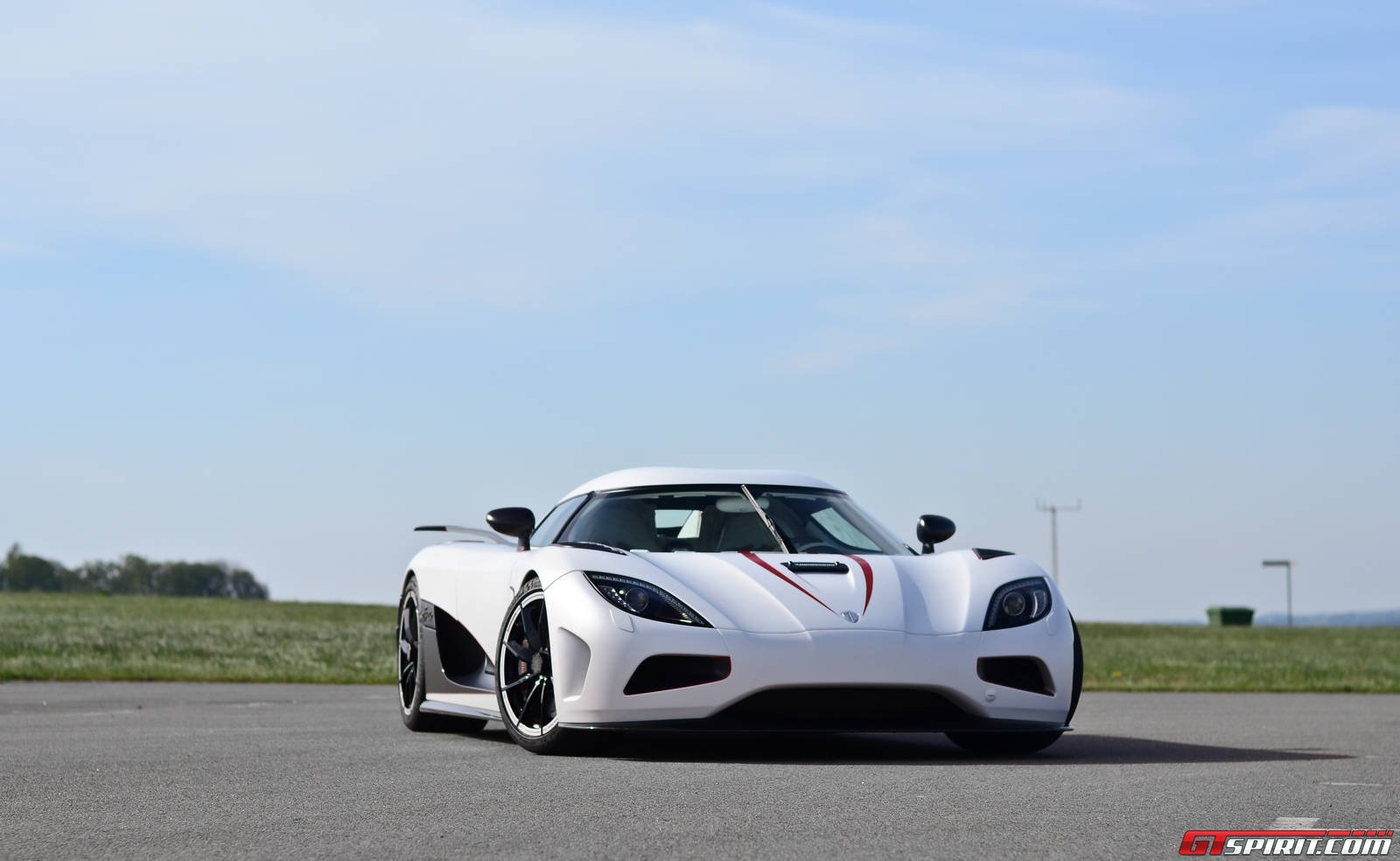Koenigsegg Agera R Review & Test Drive